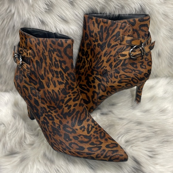 Naturalizer | Shoes | Naturalizer Womens Leopard Print Ankle Heeled ...